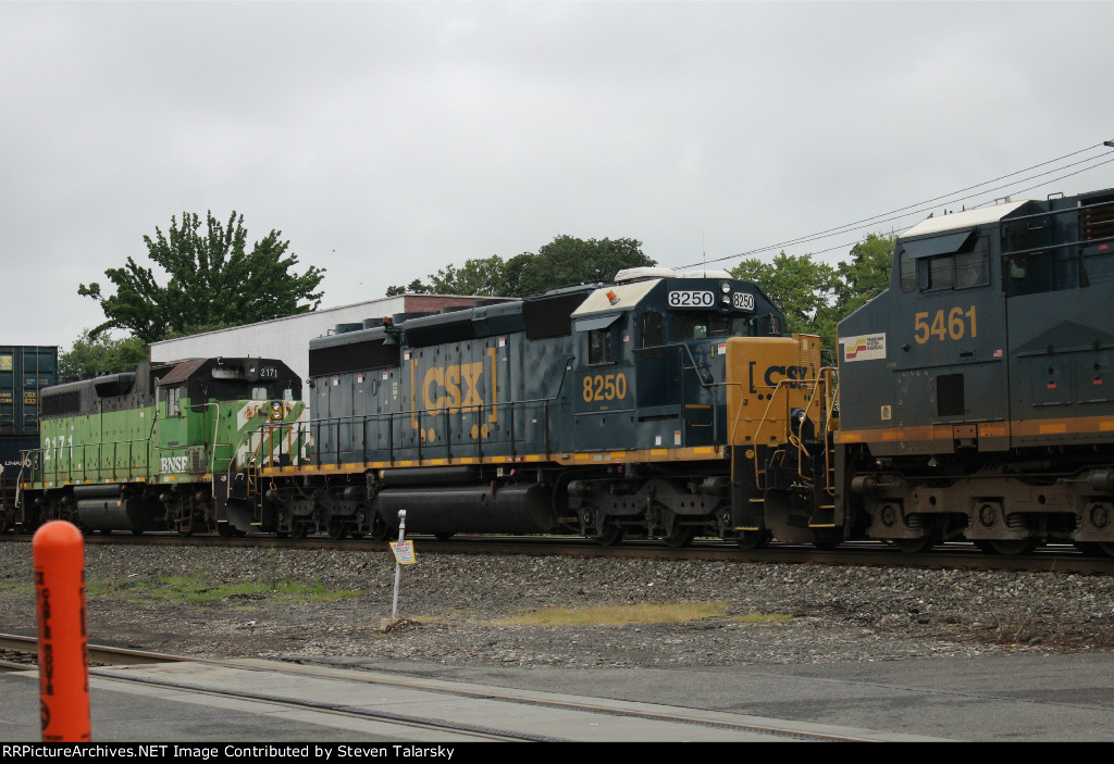 CSX 8250